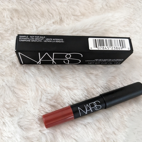 NARS | Makeup | Nibnars Dolce Vita Velvet Matte Lip Pencil | Poshmark